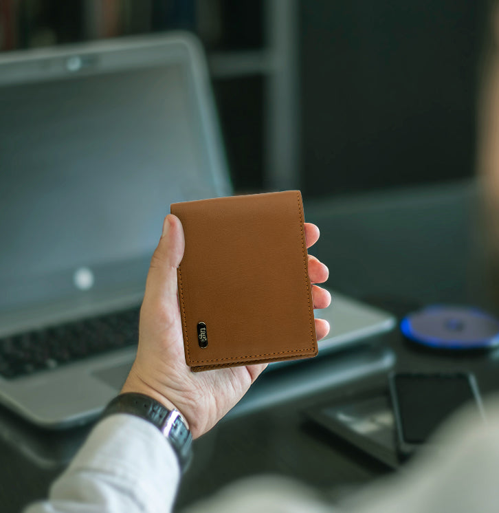 tag8 Wallets and Wallet Accessories for Tech-Savvy Individuals
